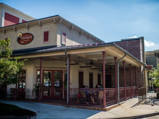 9 perfect places to go in River Ranch