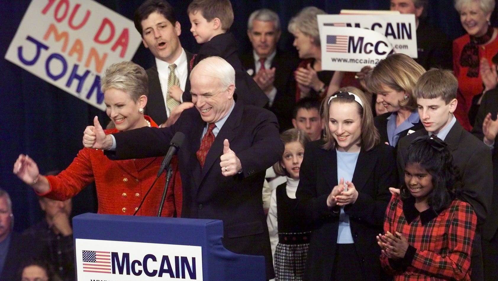 John McCain presidential campaign 2000: Senator's 1st presidential run