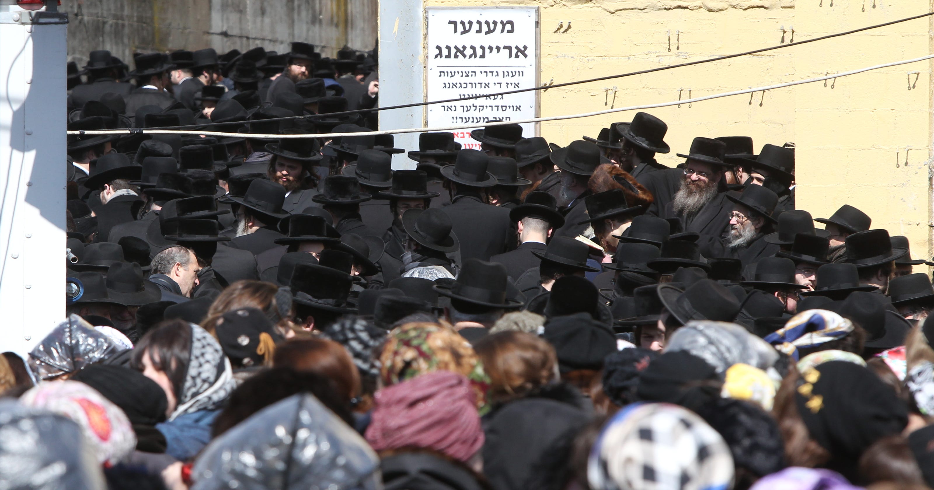 Viznitz Rebbe Mordechai Hager dead at 95