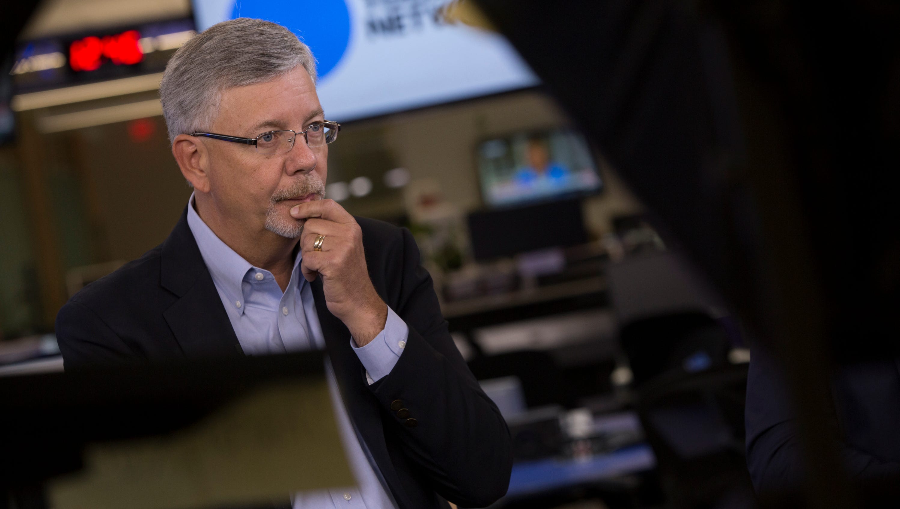 Gannett CEO Robert Dickey to retire in 2019