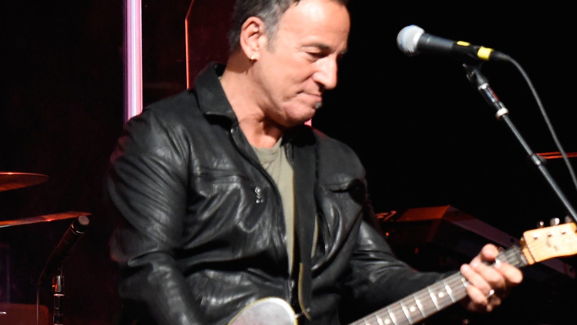 Bruce Springsteen announces 2016 North American tour