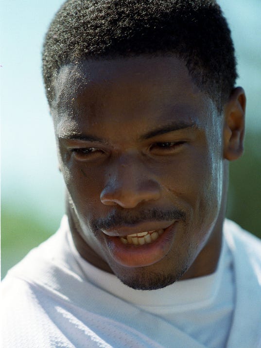 Lawrence Phillips' letters reveal another side of troubled player
