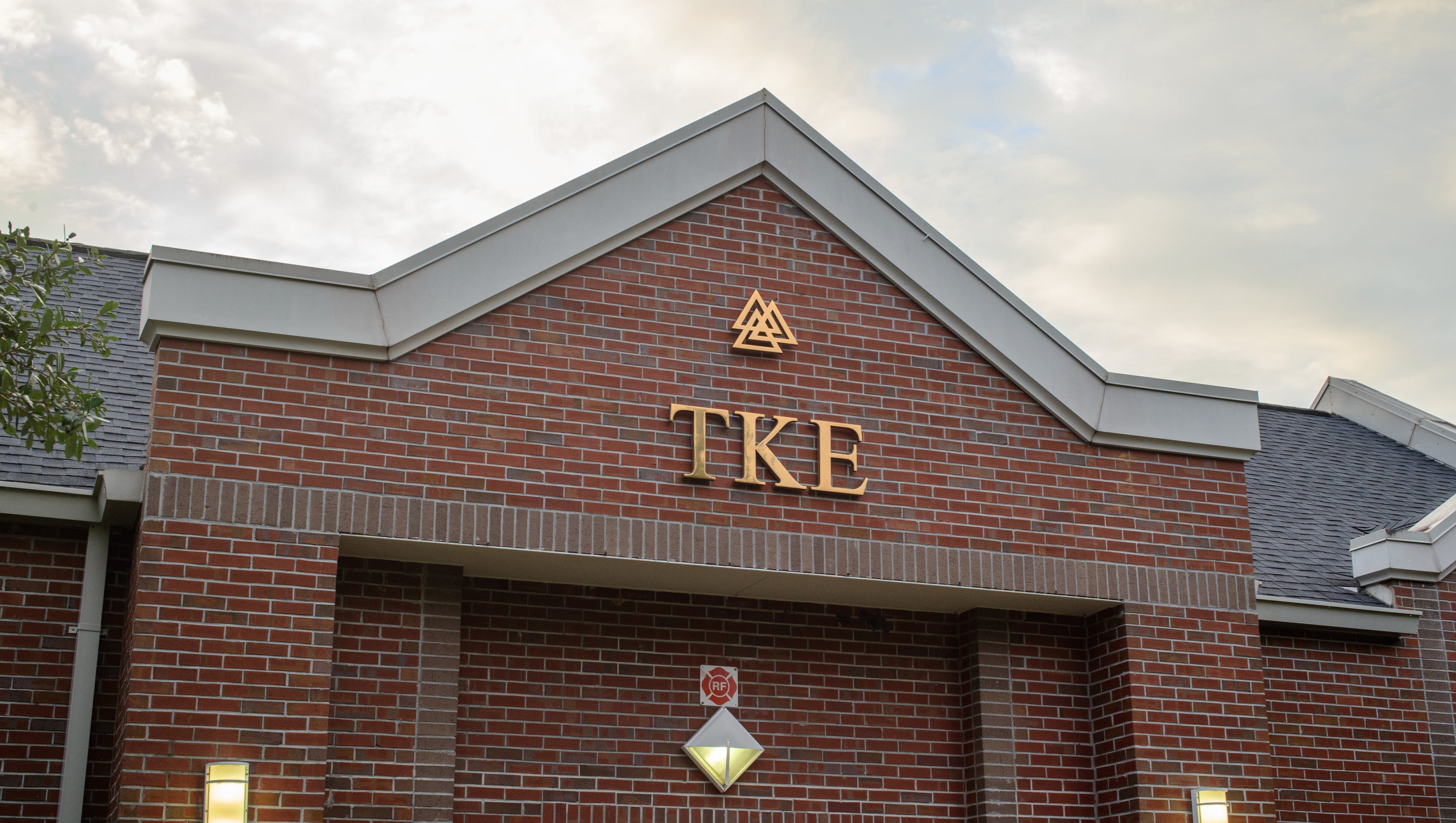 Tau Kappa Epsilon fraternity hosts sexual assault roundtable