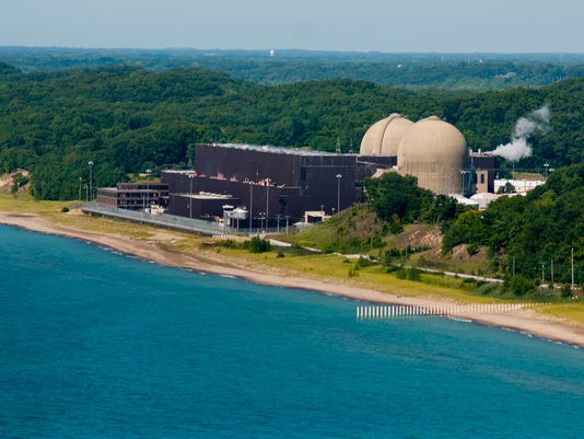 Nuke plant spills oil into Lake Michigan