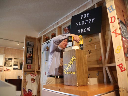 Duane Ellett and Floppy of 'The Floppy Show' may be the most popular ...