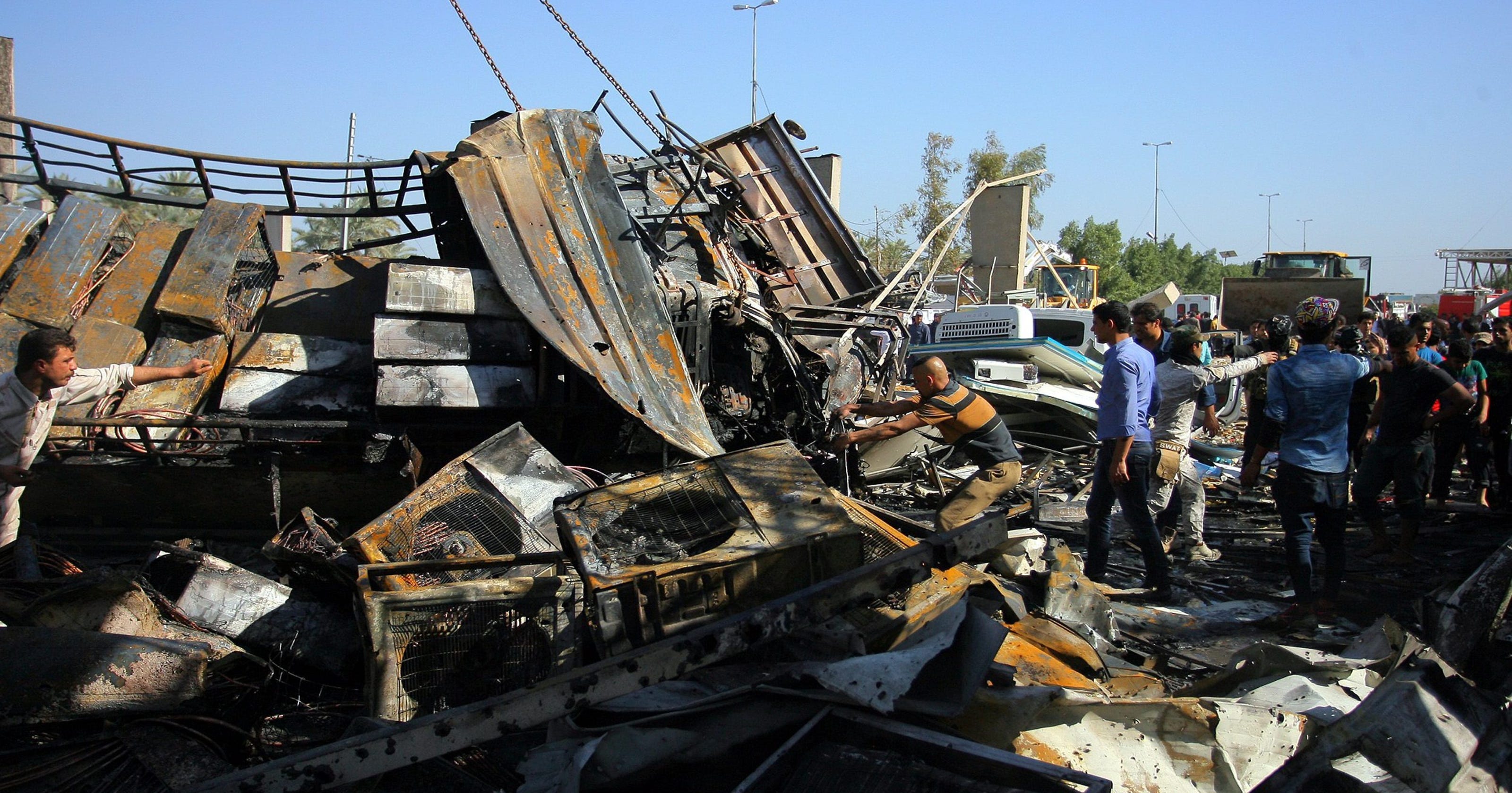 Latest ISIL bombing kills scores in Iraq Latest ISIL bombing kills scores in Iraq