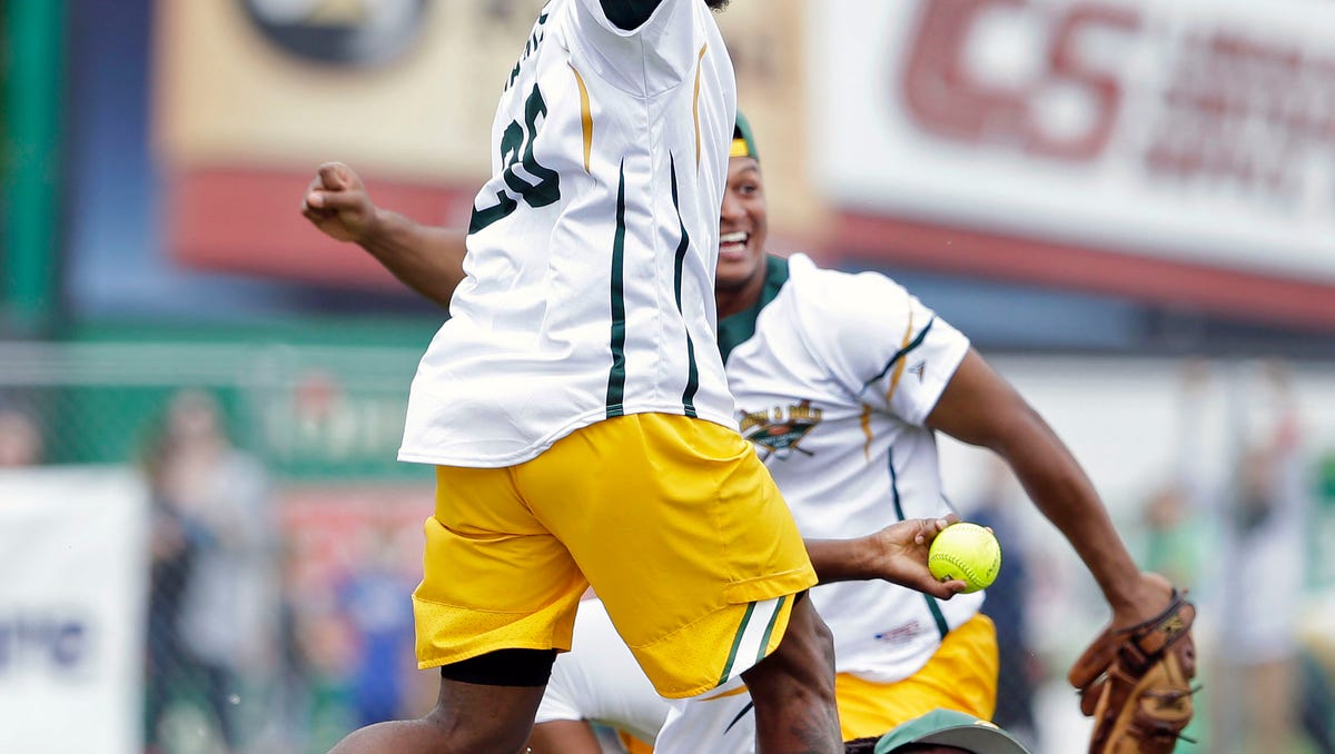 Green & Gold Softball Game