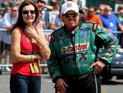 NHRA driver John Force rebooting reality TV series