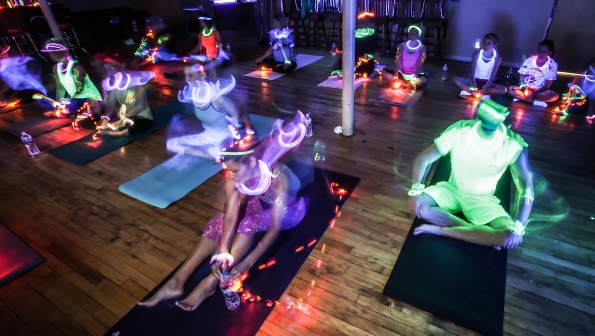 Glowga, Glow Yoga