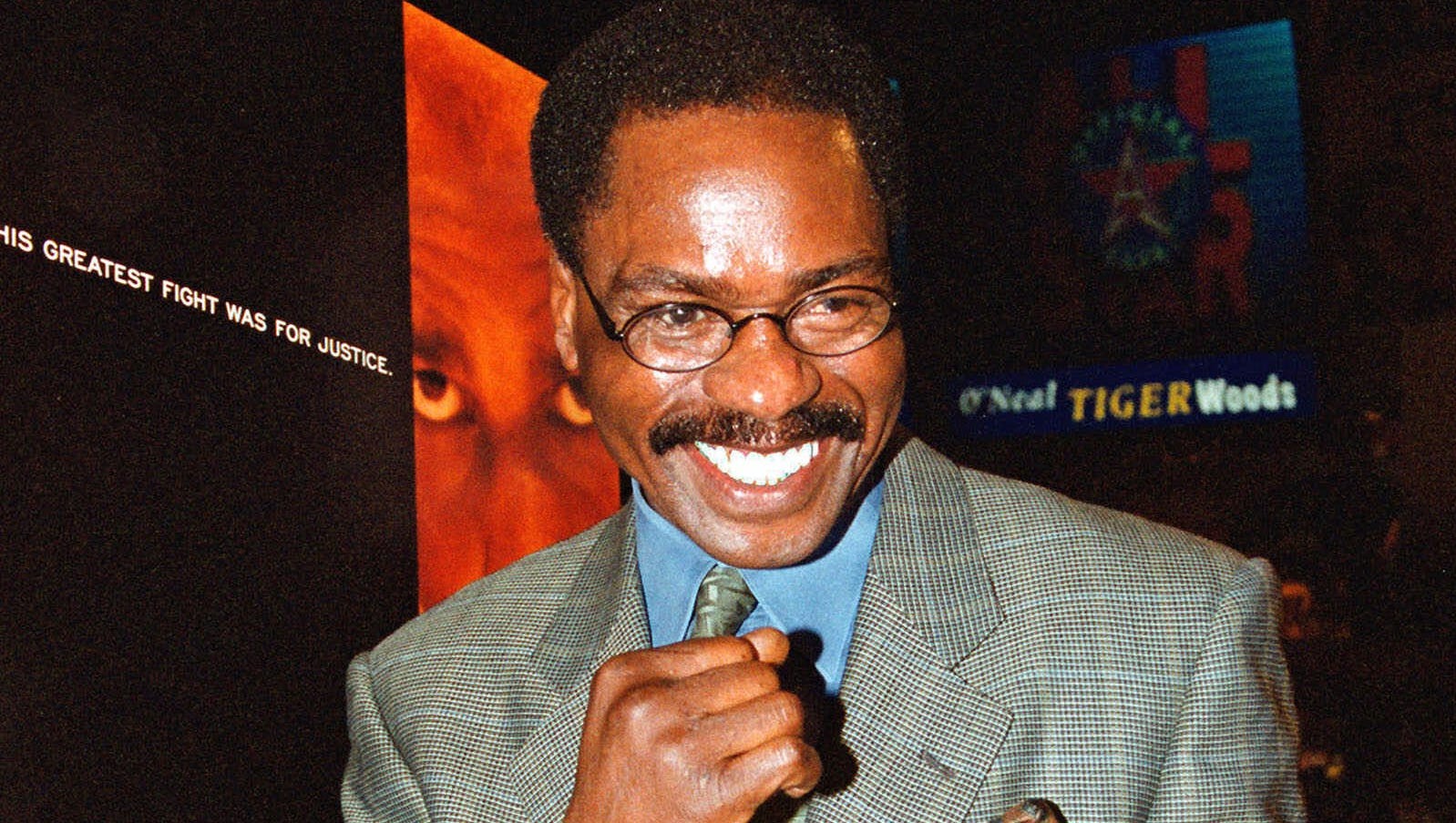 Boxer Rubin 'Hurricane' Carter dies at 76