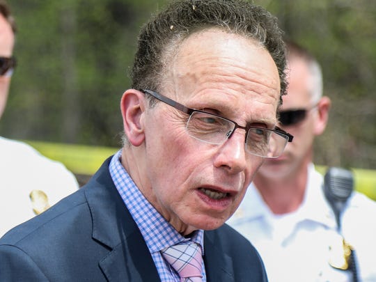 Warren's nearly all-white police force to add more blacks, Hispanics