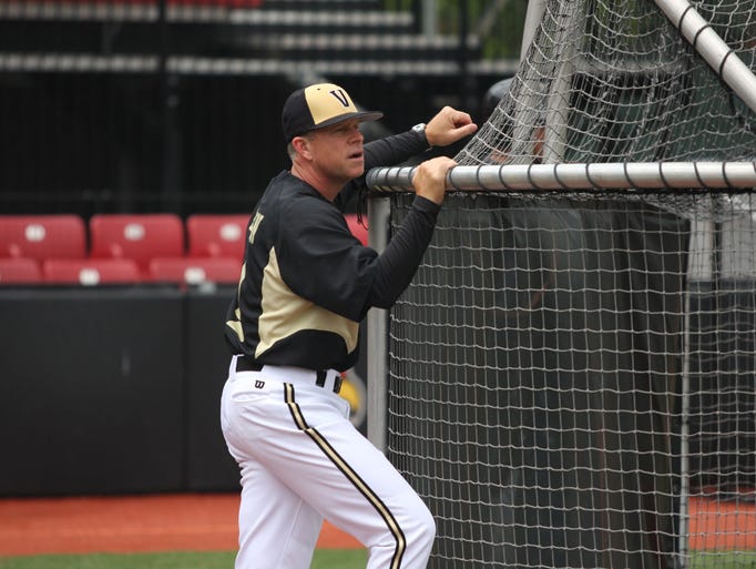 Photos: Vanderbilt coach Tim Corbin Photos: Vanderbilt coach Tim Corbin