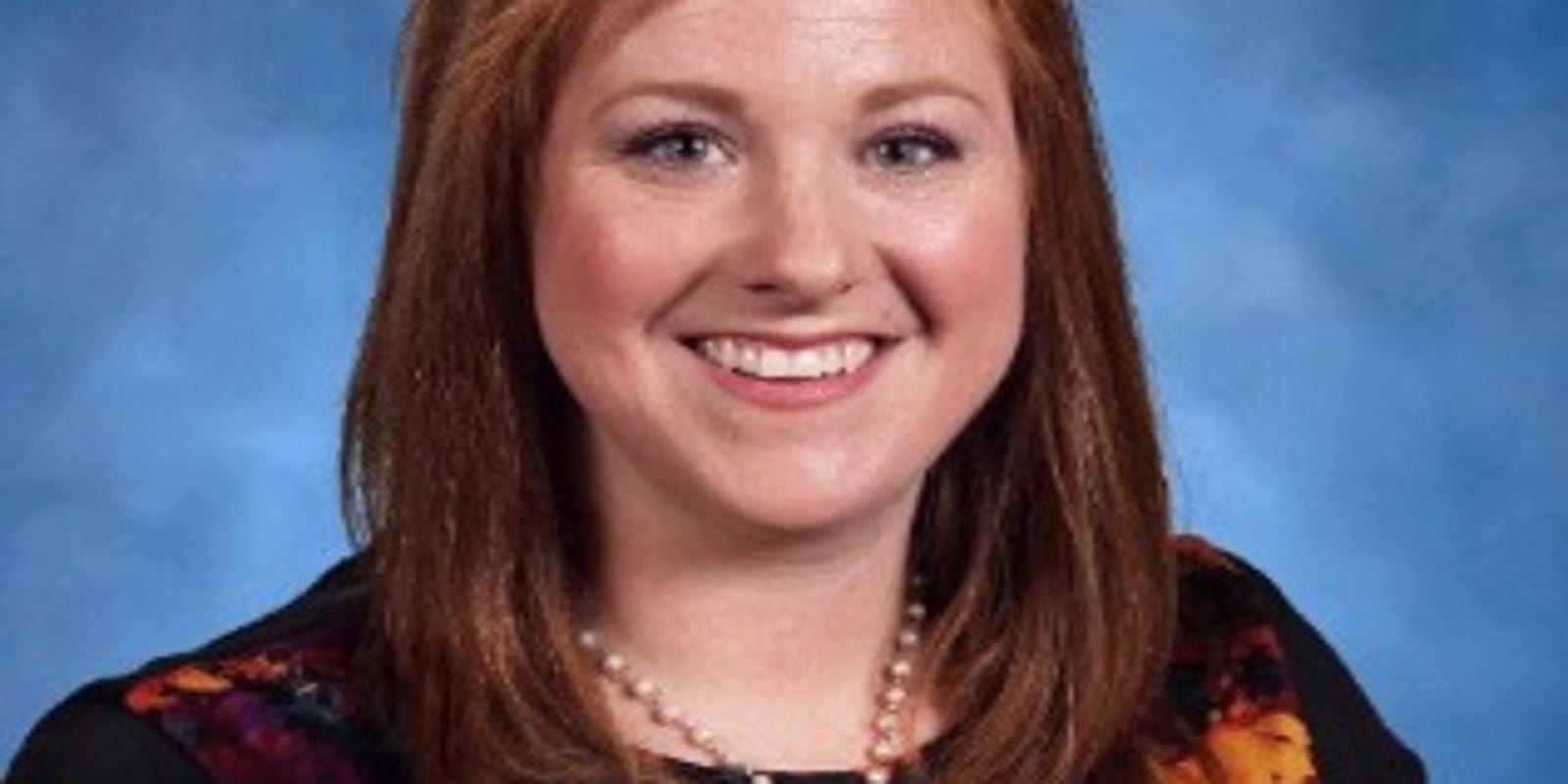 Christian school teacher claims ousting for 'out-of-wedlock pregnancy'