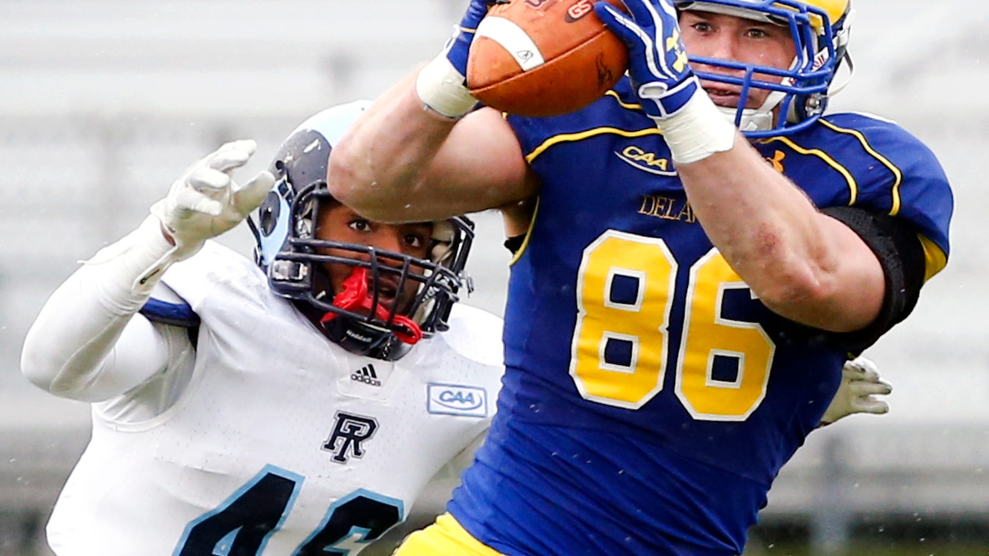 Chip Kelly on his own for Senior Bowl week