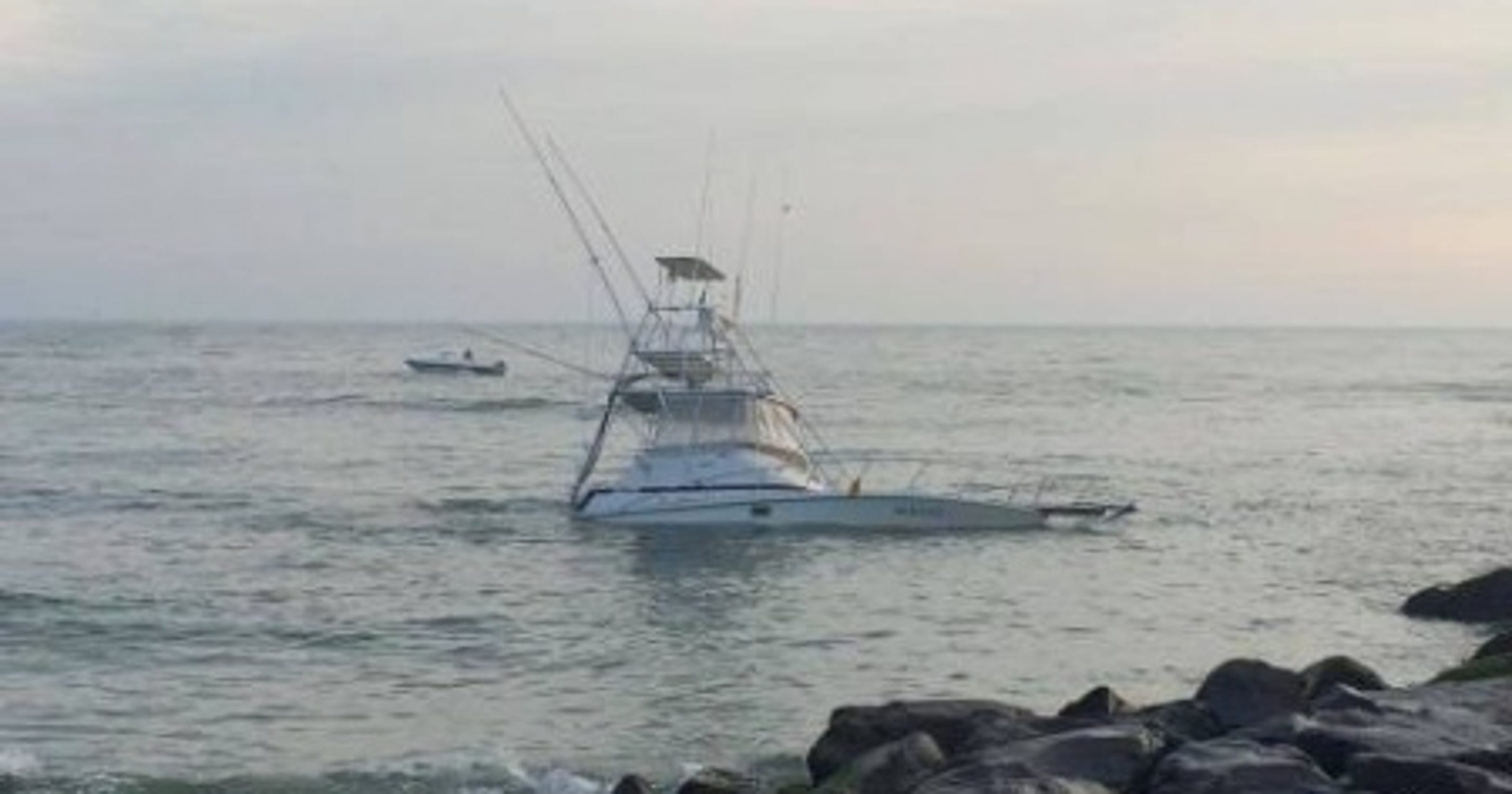 2 rescued after boat hits Indian River Inlet jetty