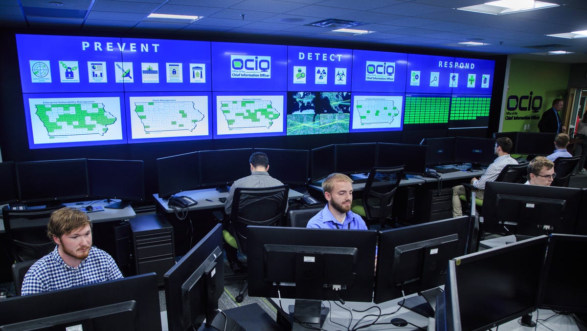 Photos: Inside Iowa's Security Operations Center