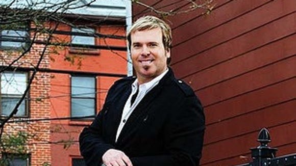 Former FSU All-American LB at peace in his life after struggles.