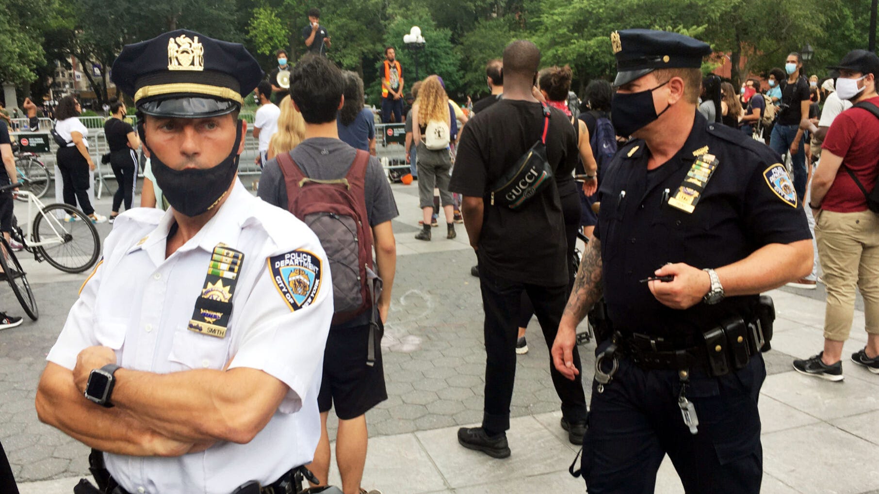 Defund the police movement contributed to rise in violence, experts say