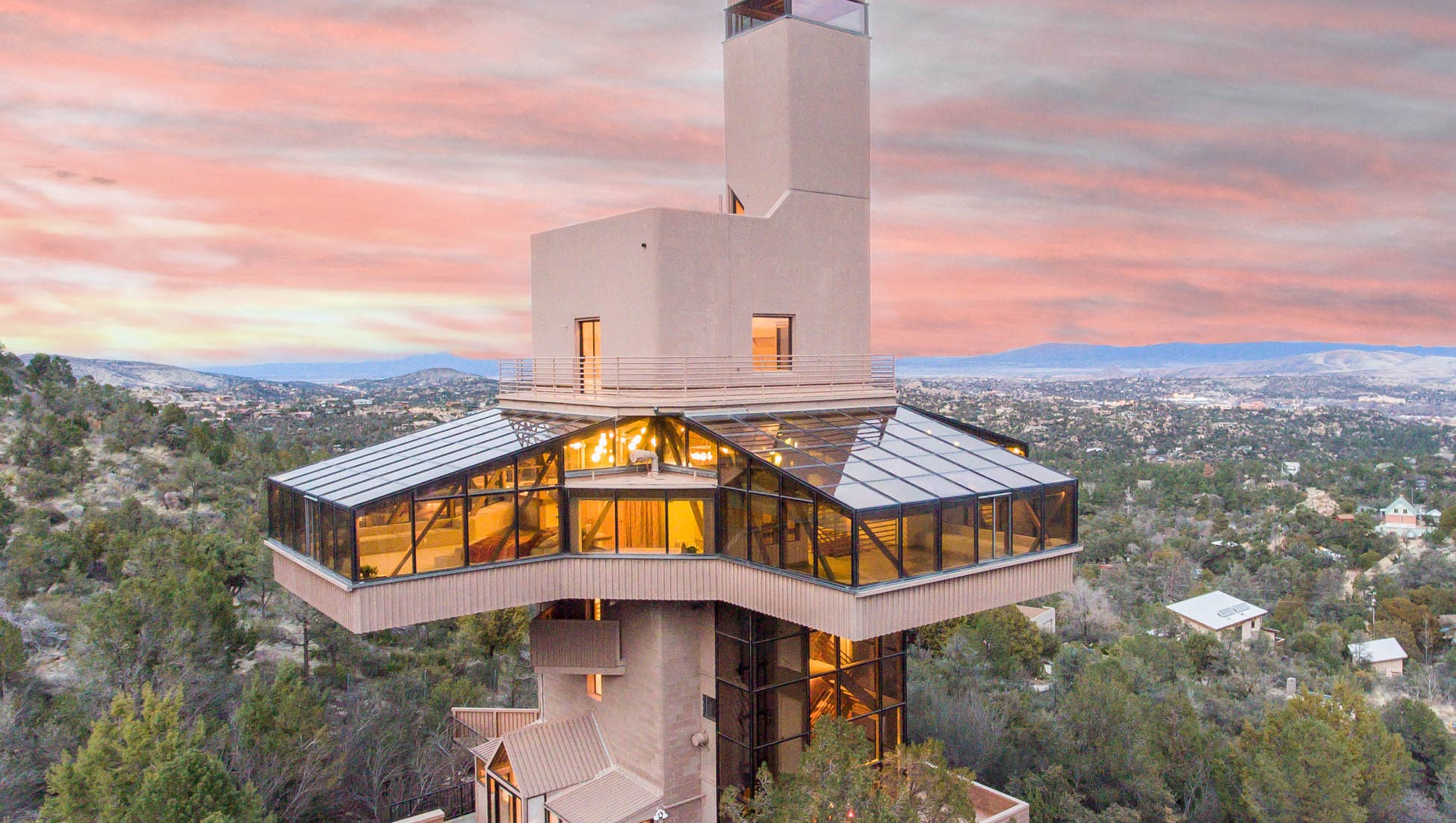 Home Billed As World s Tallest For Sale In Prescott home-billed-as-world-s-tallest-for-sale-in-prescott