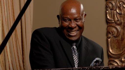 Longtime Phoenix performer C.C. Jones dies in house fire