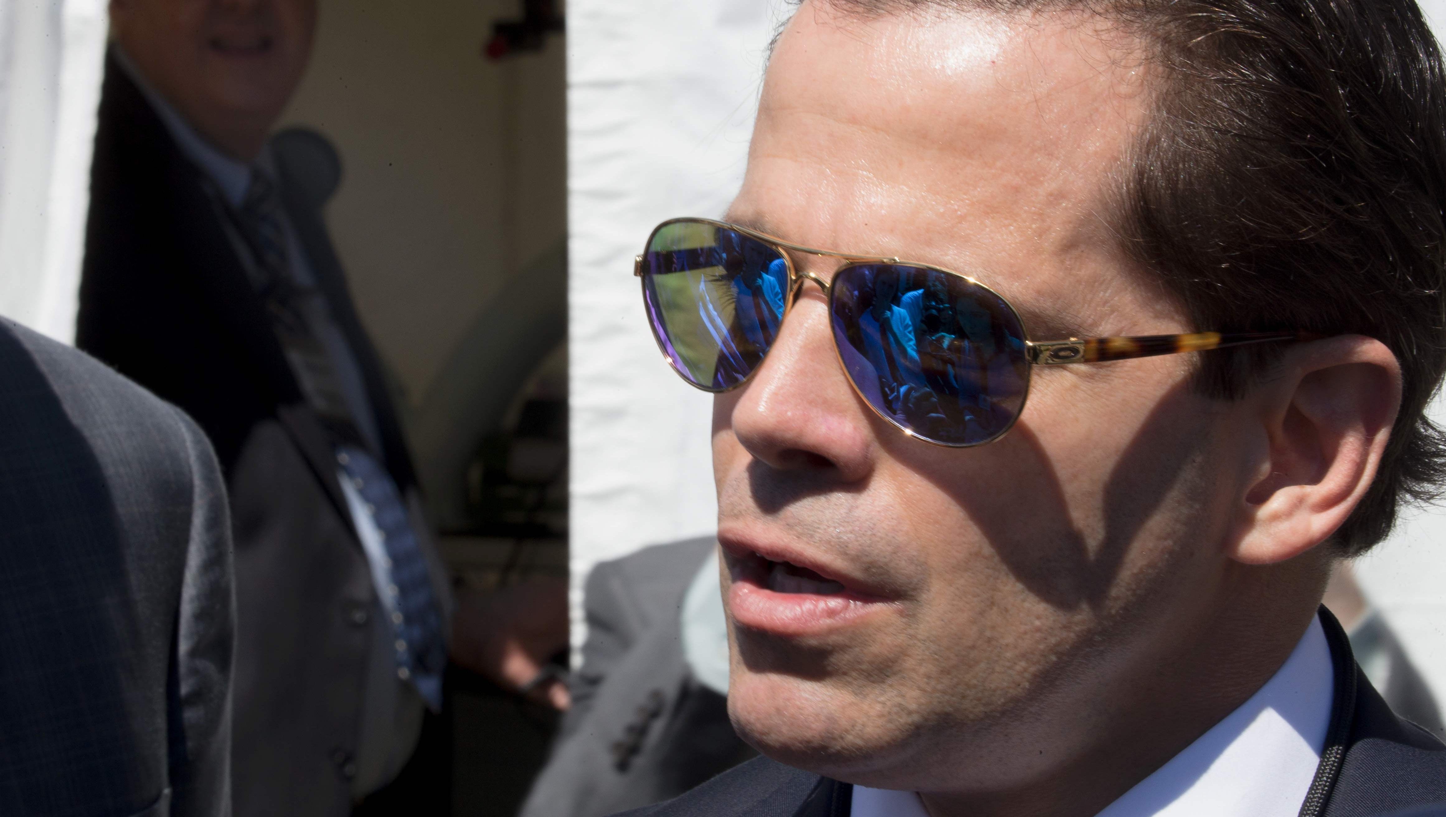 Scaramucci slams Reince Priebus, Steve Bannon in New Yorker interview