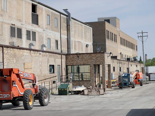 Last of Green Bay's Larsen Canning complex being renovated