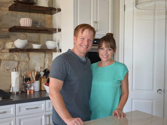 Behind The Scenes With The Palm Springs Couple Who Became Hgtvs Desert Flippers