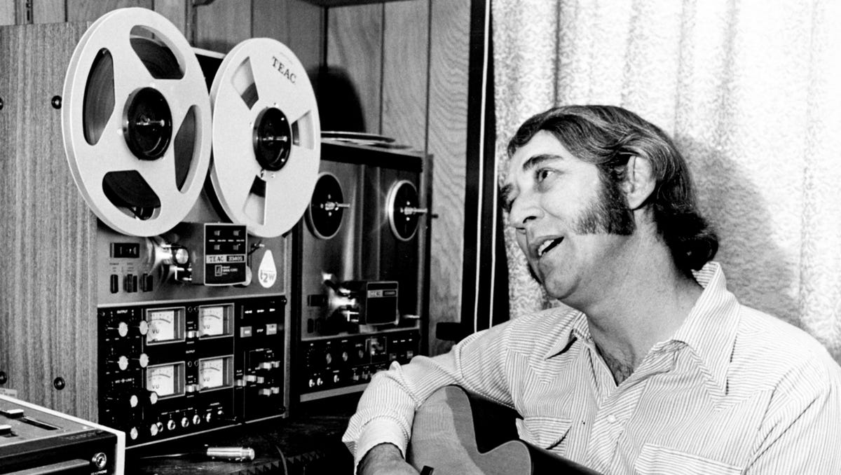 Don Williams, Country Music Hall of Fame singer, over the years