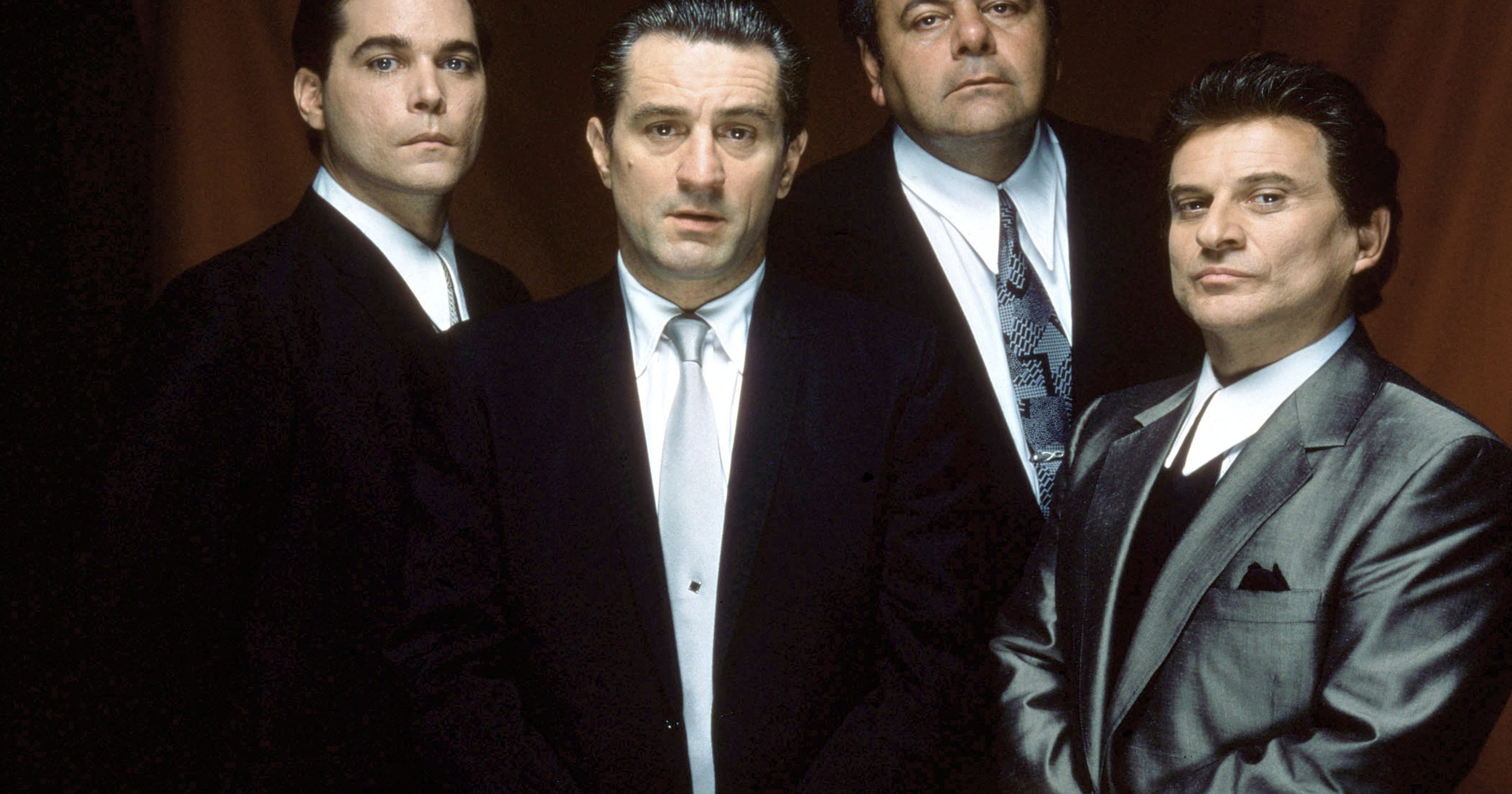 watch-martin-scorseses-mom-holds-her-own-with-de-niro-pesci-in-goodfellas