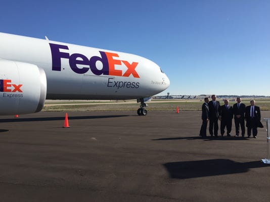 FedEx investing $1 billion to expand its Memphis hub, improve network