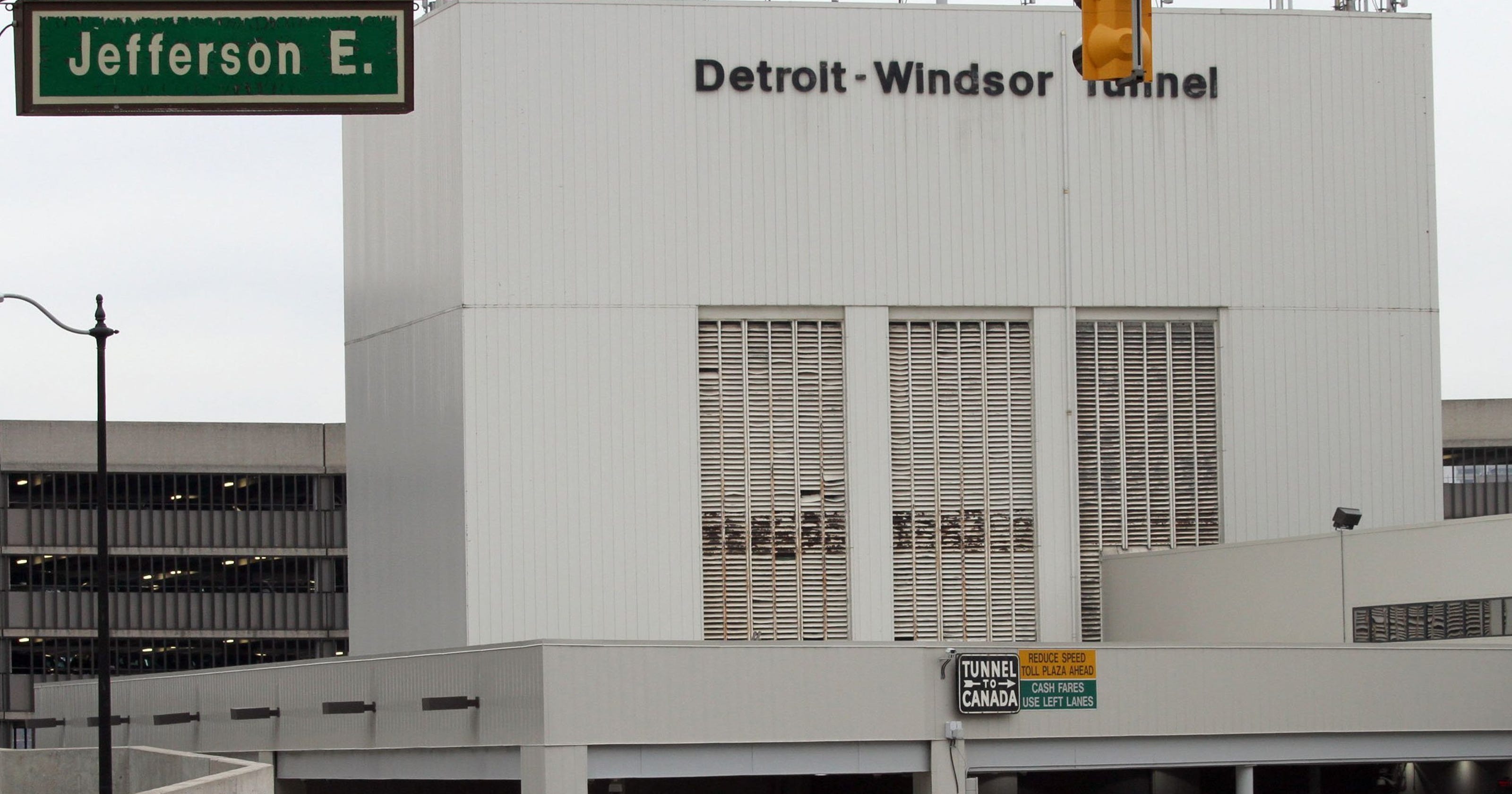 Detroit-Windsor tunnel hours back to normal after upgrades