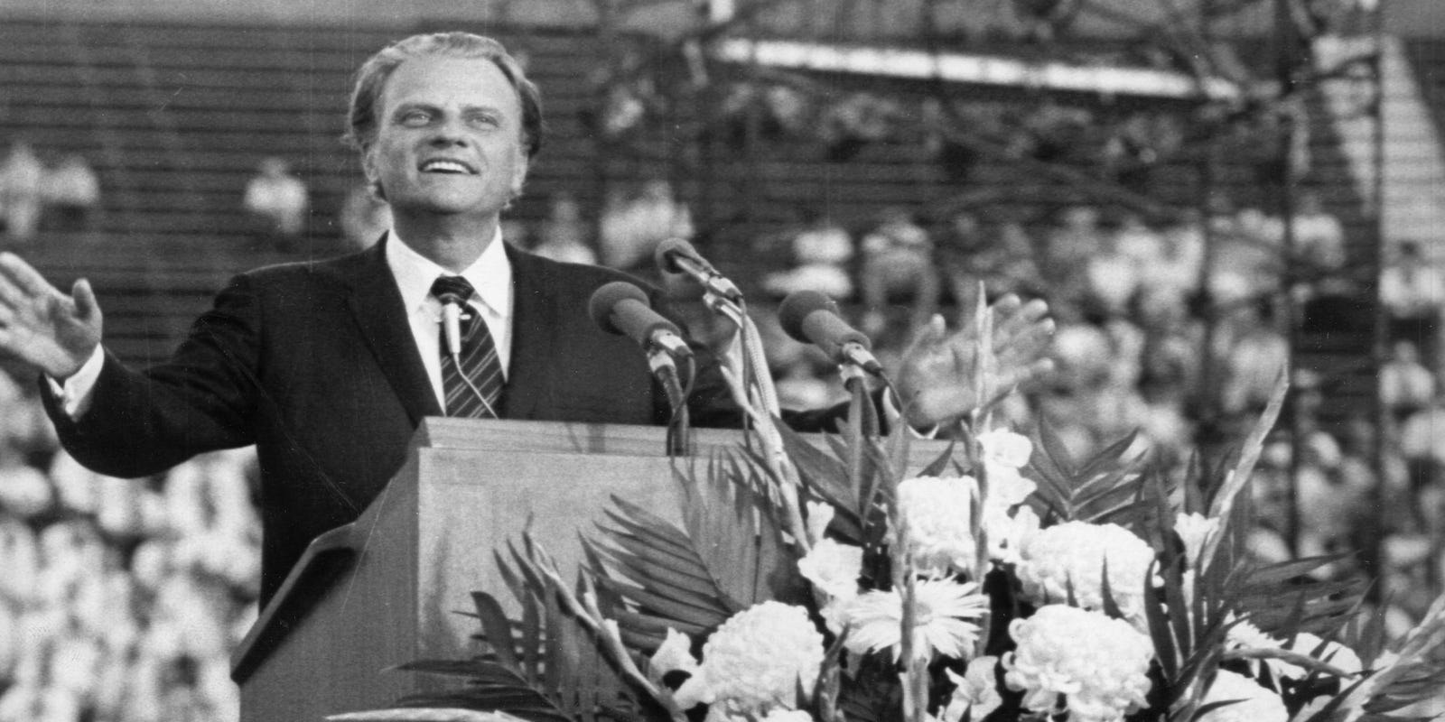 Billy Graham Crusade ignited Knoxville, Neyland Stadium 50 years ago