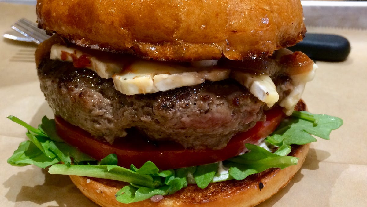 What’s on the menu at Hopdoddy Burger Bar