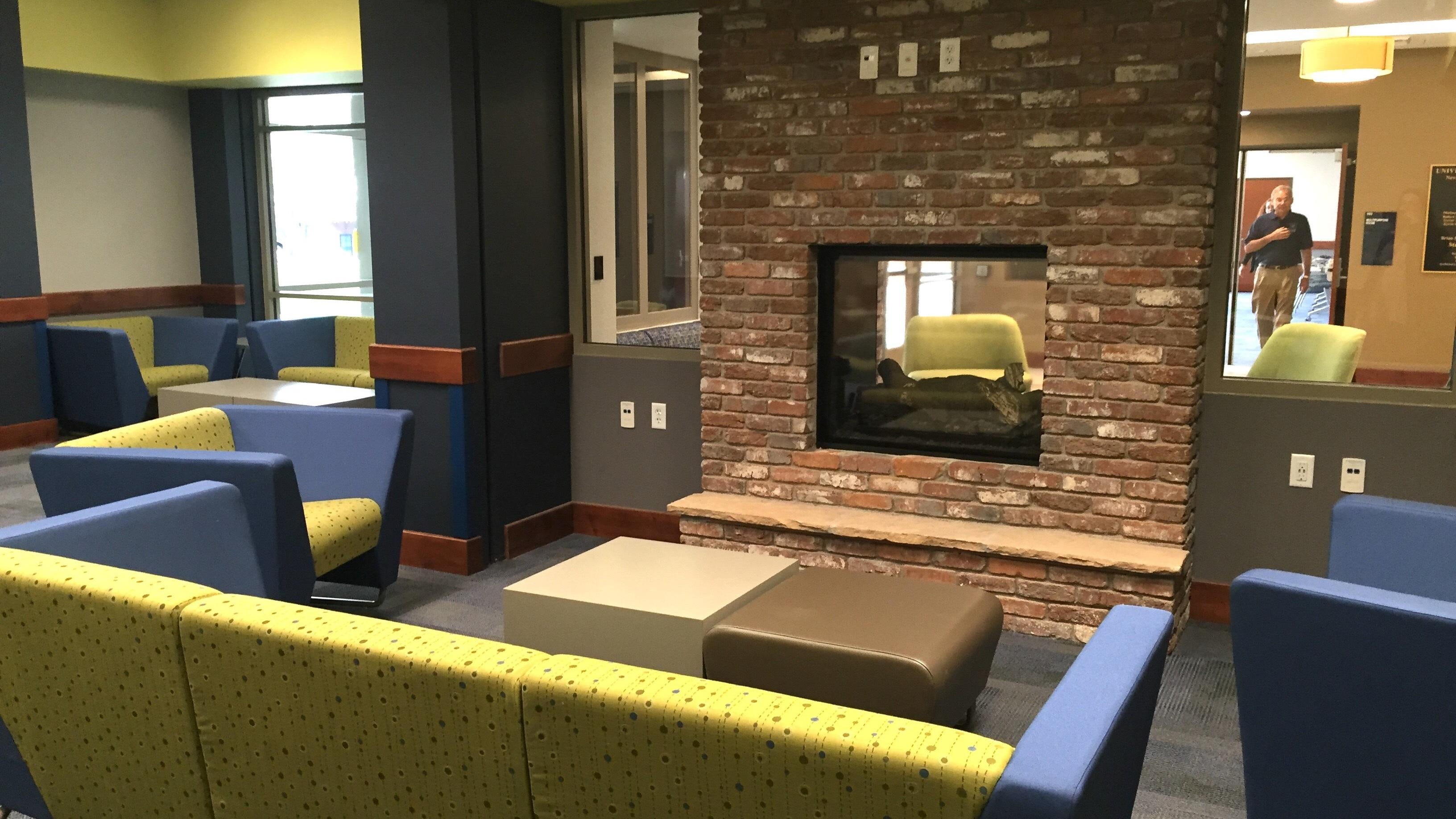 New UNR dorm opens - with $1,450 chairs