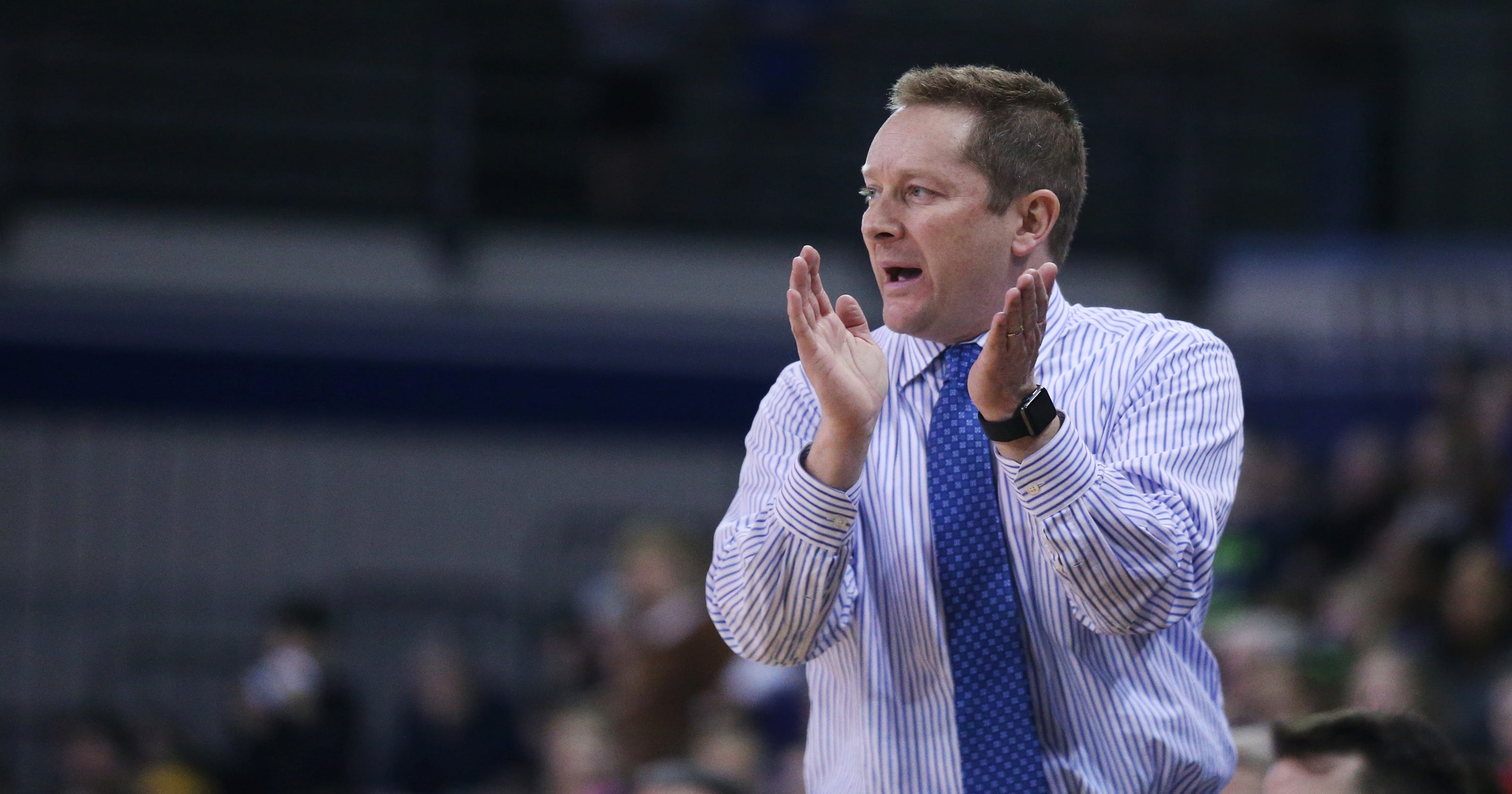 Drake's Niko Medved leaves for Colorado State job after one season