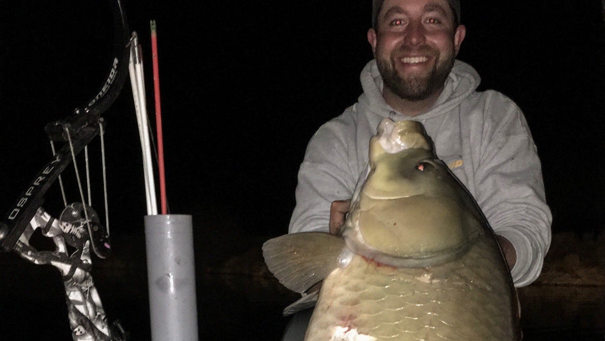 Bass Pro founder's son breaks Missouri bowfishing record with monster ...