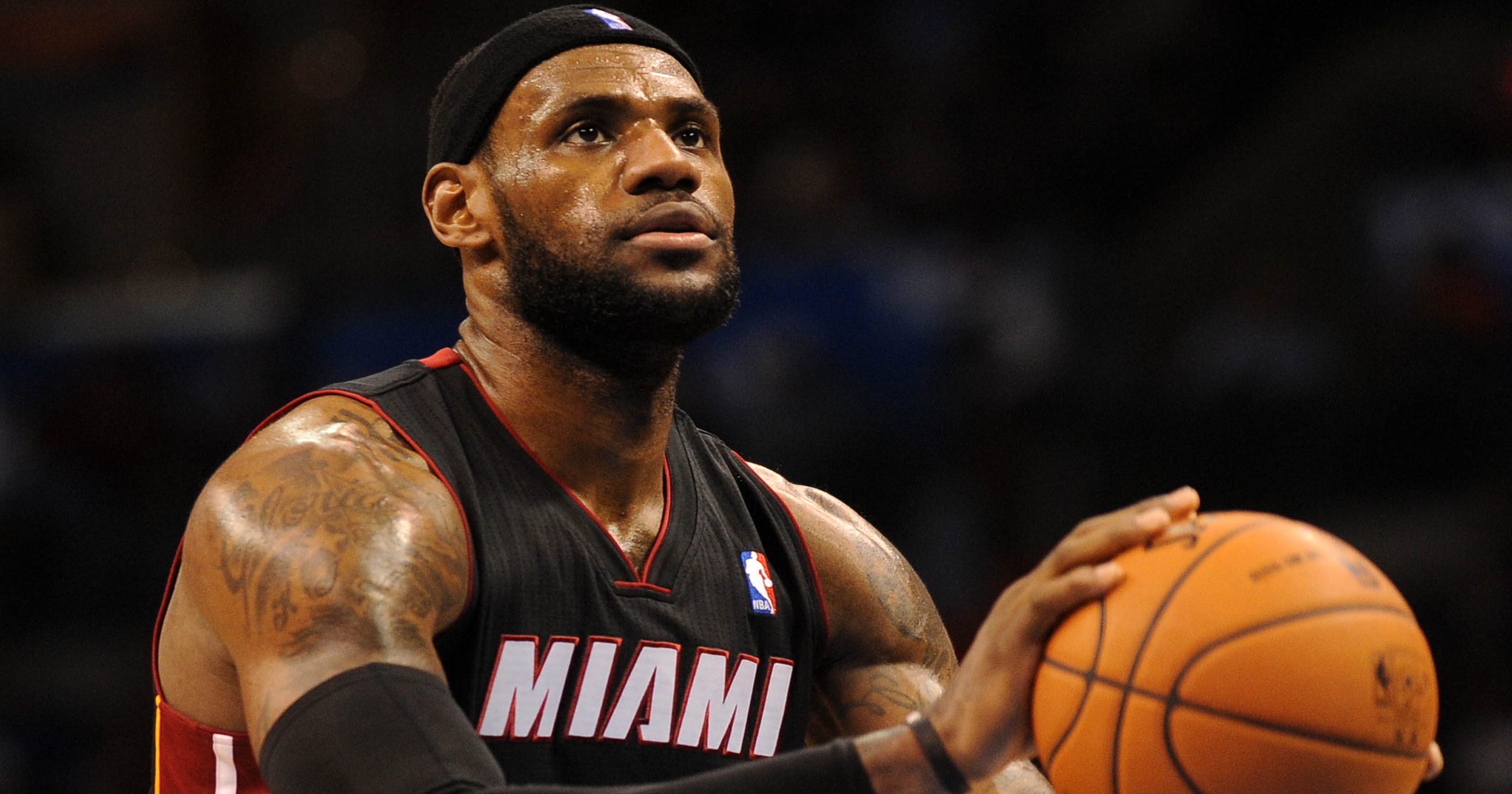 LeBron James takes some teasing about his broken nose