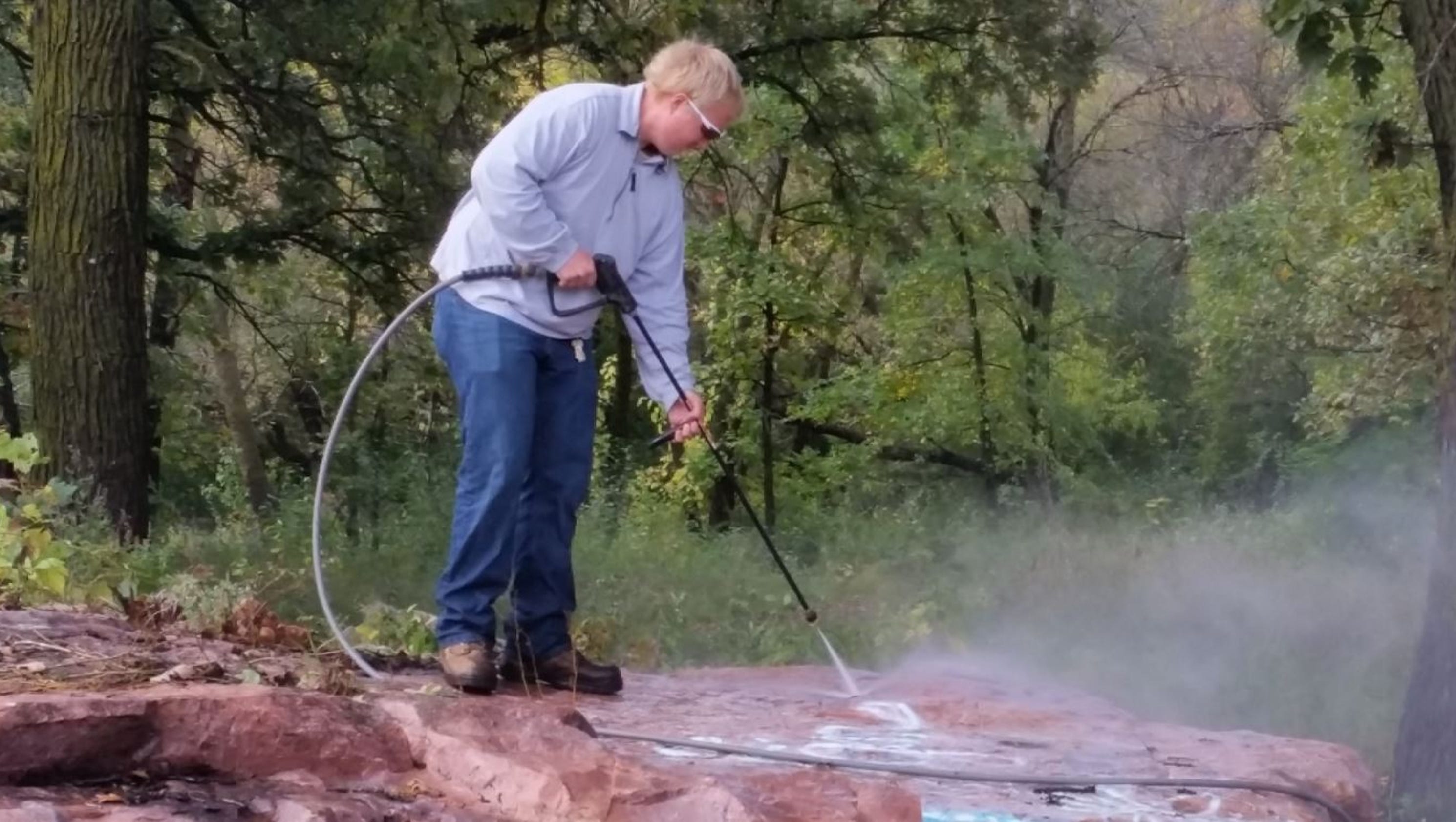 Decades after mass murder, book's release draws vandals to Iowa's ...