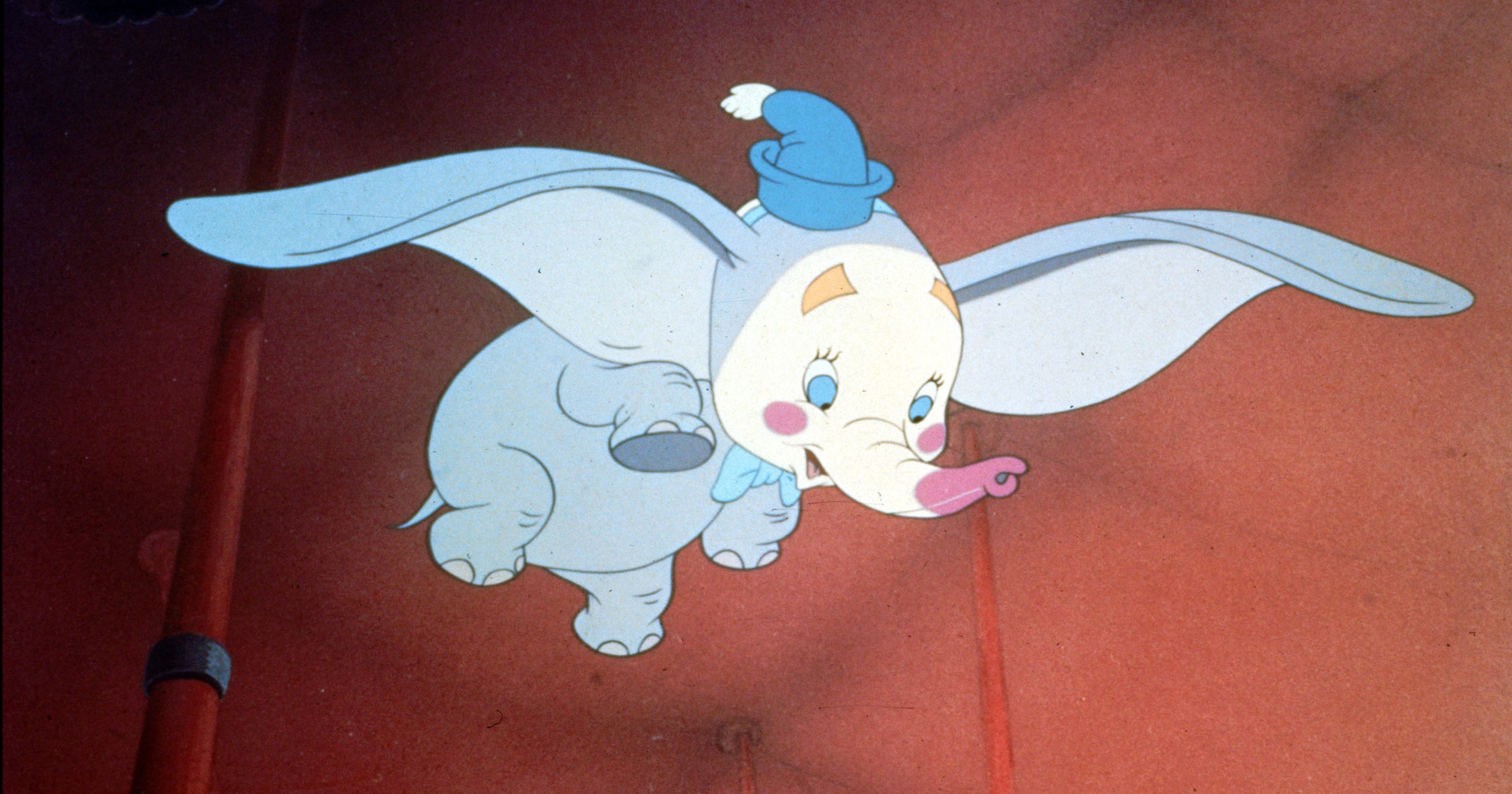 Tim Burton to direct Disney's new 'Dumbo'