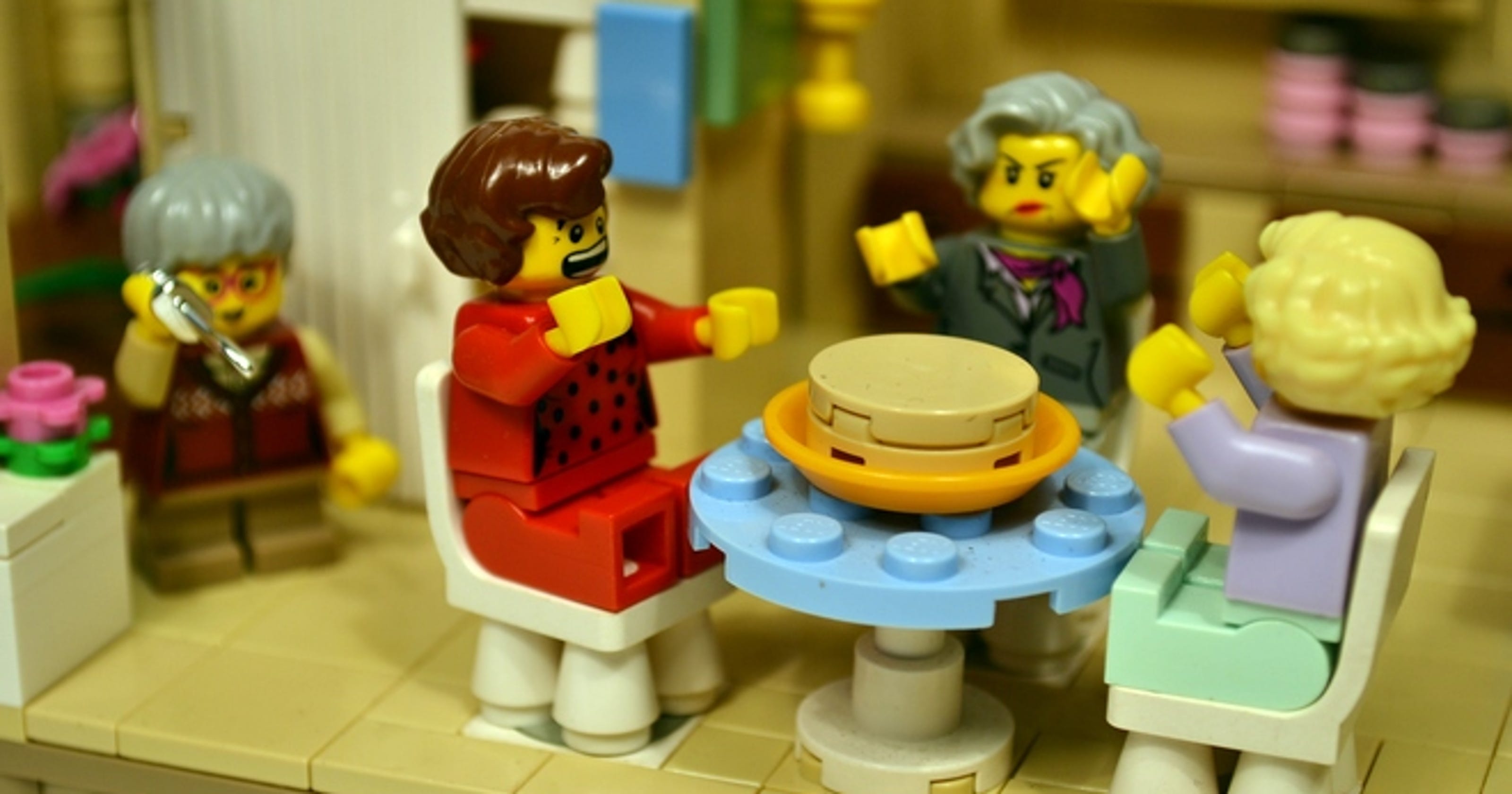 'Golden Girls' LEGO set is up for a vote