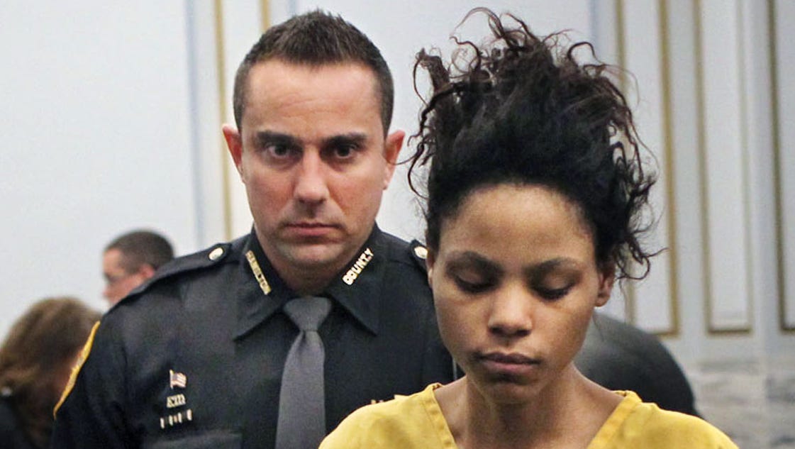 Mom pleads not guilty to charge of beheading daughter
