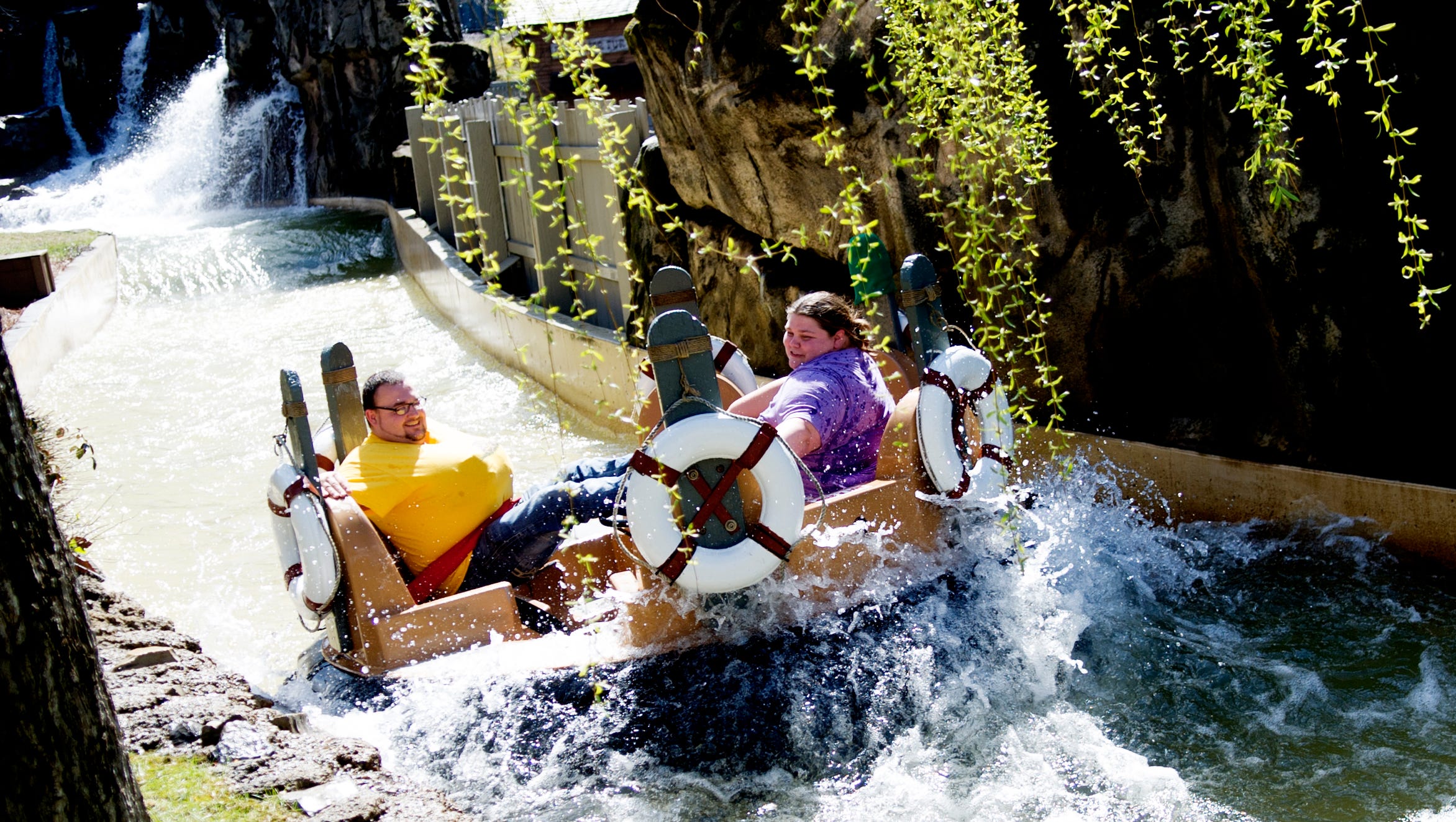 Dollywood opens this weekend: Tips on tickets, rides, attractions, food