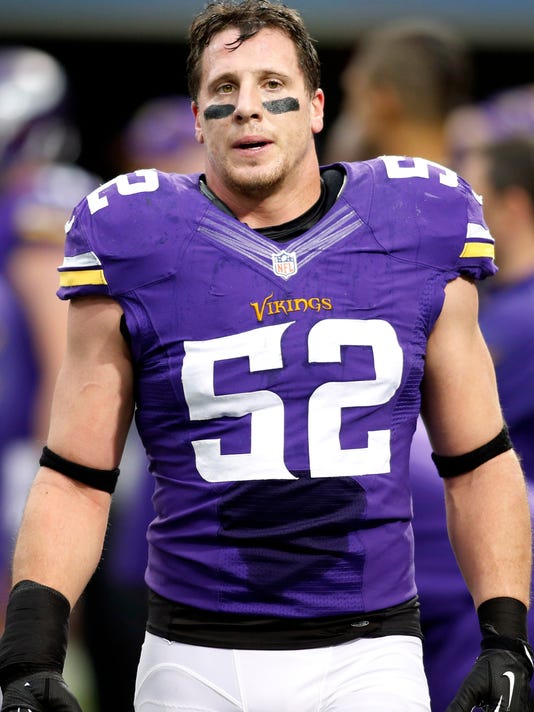 Vikings LB Chad Greenway wins NFLPA service award, $100k grant
