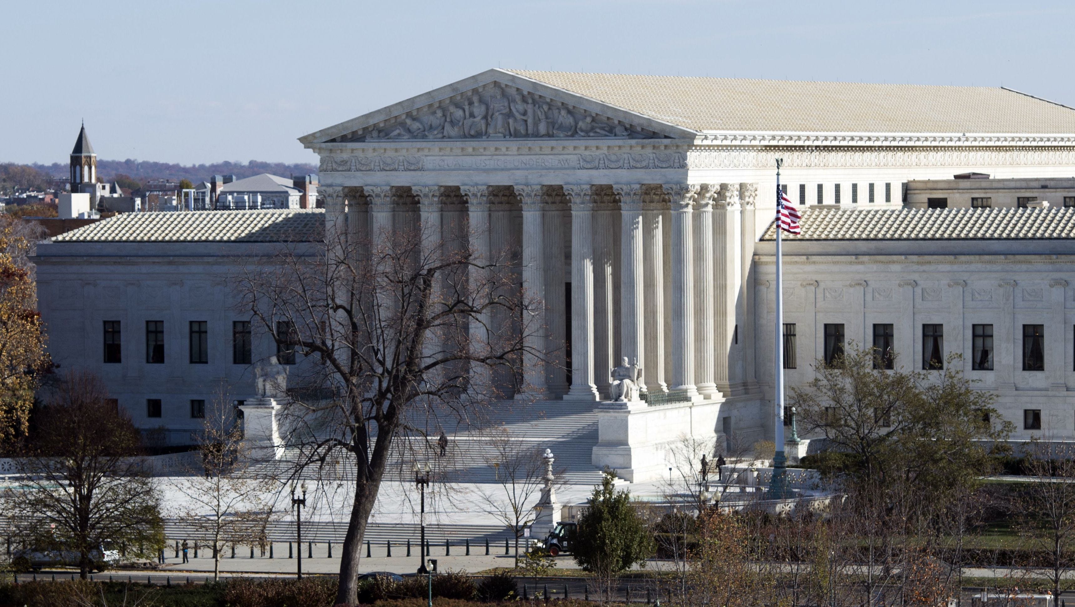 Juror's use of "N" word prompts Supreme Court's death row reprieve