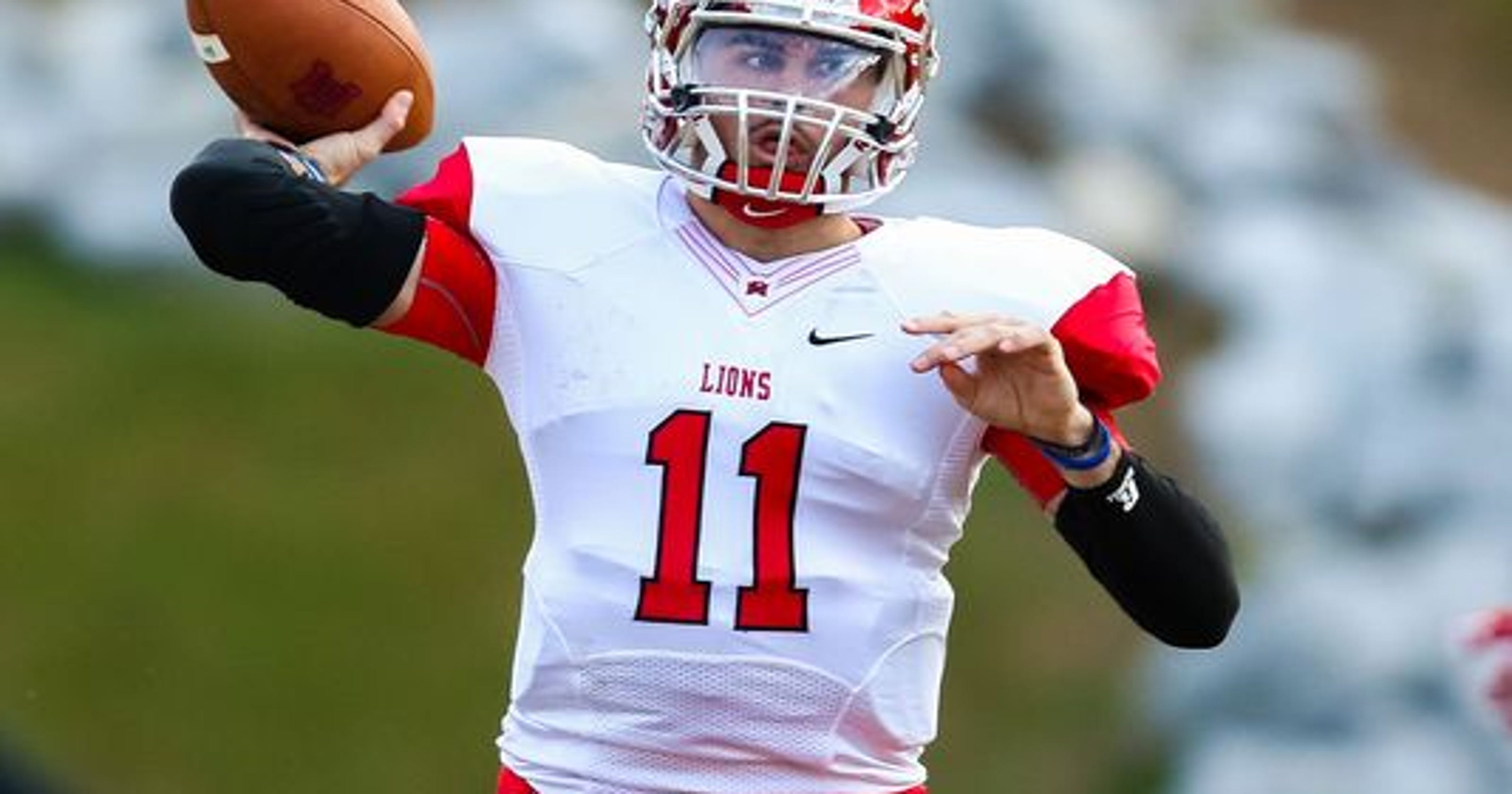 Chad Kelly 'started a fire under' Ole Miss' Buchanan, Kincade