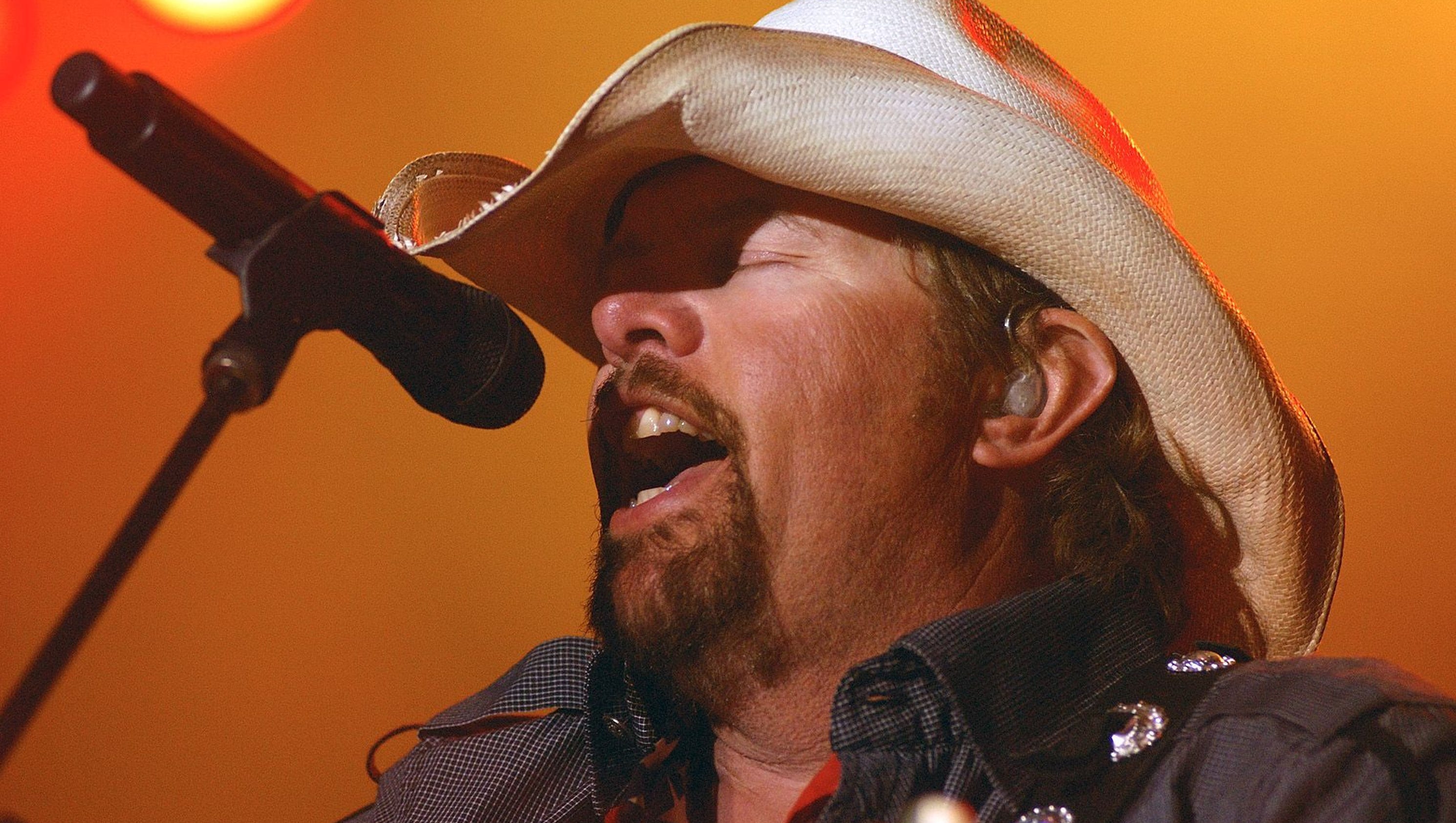 Toby Keith talks about 'Courtesy of the Red, White and Blue' backlash