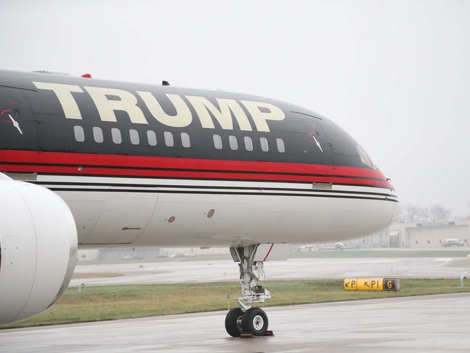 Archive photos: Inside Donald Trump's Boeing 757 in Des Moines