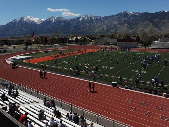 Wolf Pack offense starts slow, closes strong (w/stats)