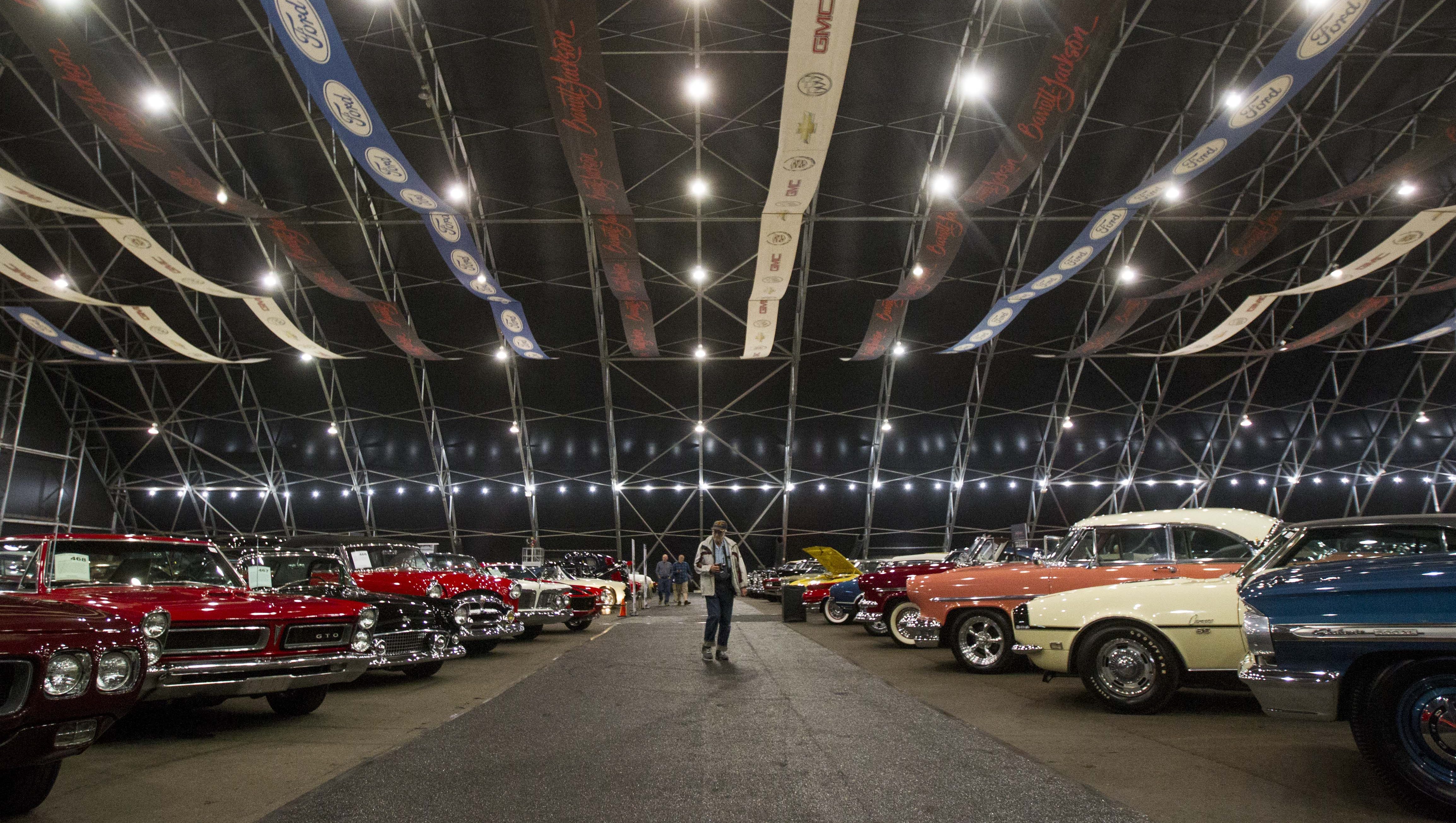 Guide to Barrett-Jackson 2018, other collector-car auctions