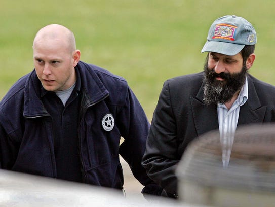 Trump commutes sentence of Sholom Rubashkin, kosher meatpacking exec